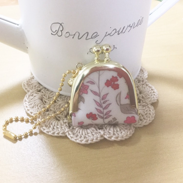 「Creema限定」♡リバティ ミニがま口 キーホルダー 小銭入れ・コインケース sorairo kirei 通販 5182231 ...