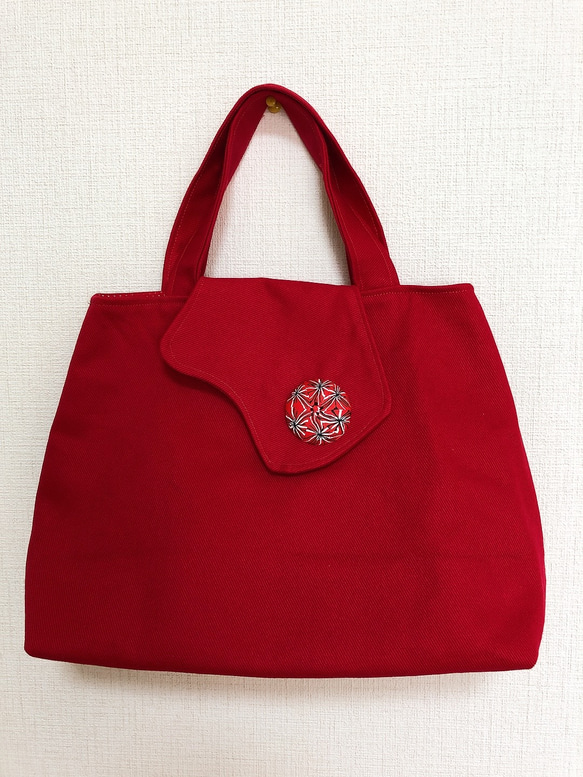 ポリマークレイボタン付きトートバック トートバッグ ベタービー 通販 12577385｜Creema(クリーマ)