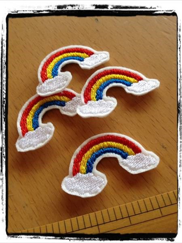 ミニレインボーワッペン4枚セット その他ファッション雑貨 kumanokoubou 通販 5507314｜Creema(クリーマ)