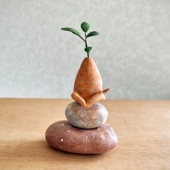 5837.bud ガジュマルと石ころ その他インテリア雑貨 bud 通販 12677407｜Creema(クリーマ)