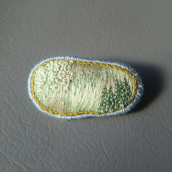 broach* ブローチ soil embroidery 通販 5150900｜Creema(クリーマ)
