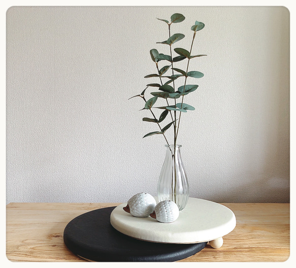 白 黒 インテリアトレイ インテリア台座 その他インテリア雑貨 具具 通販｜Creema(クリーマ) 12698848
