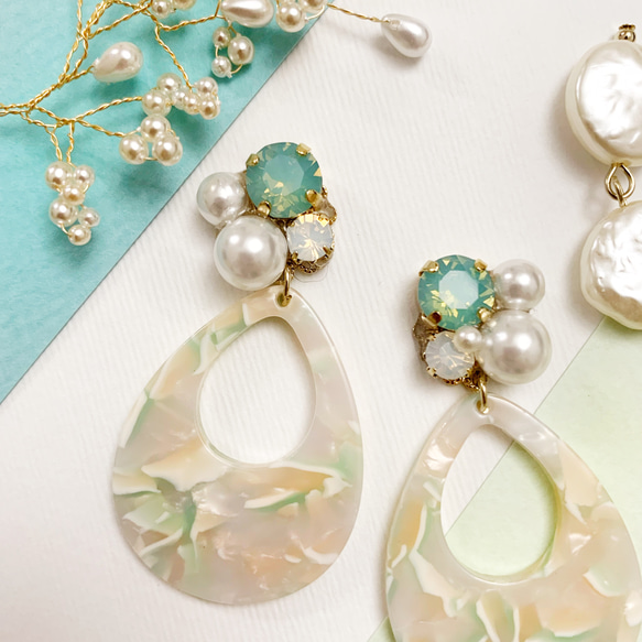 ミントグリーン×drop×パール（ピアス/イヤリング変更可能） イヤリング・ノンホールピアス cucu 通販｜Creema(クリーマ)
