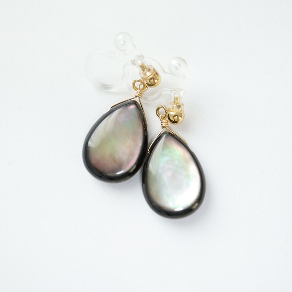 イヤリング(樹脂ノンホールピアスタイプ) K14GF大粒ブラックシェル(黒蝶貝)しずく イヤリング /アレルギー対 イヤリング・ノンホール ...