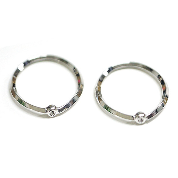 新作【2個入り】15*19mmオーバル形シルバーチャーム、パーツ チャーム 土日祝日休みDIYBEJEWEL 通販｜Creema(クリーマ ...