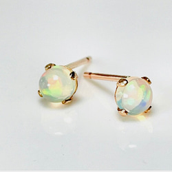 10月誕生石 k14gf エチオピアンオパールのカボションスタッドピアス ピアス（スタッド・一粒） moon.L.L 通販｜Creema(クリーマ)