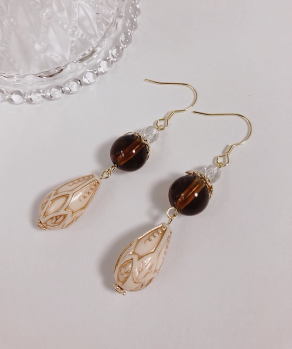 Moniqueh 新作 アンティーク風 ボヘミアン アクリルビーズ ロング ピアス ピアス（フック・チェーン） kitt 通販｜Creema ...