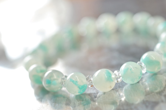 …☆プレミアムブレス☆…☆アマゾナイトシリカ：8ミリ＆水晶☆…☆天然石ブレスレット☆… ブレスレット 七色の小鳥 通販｜Creema(クリーマ ...