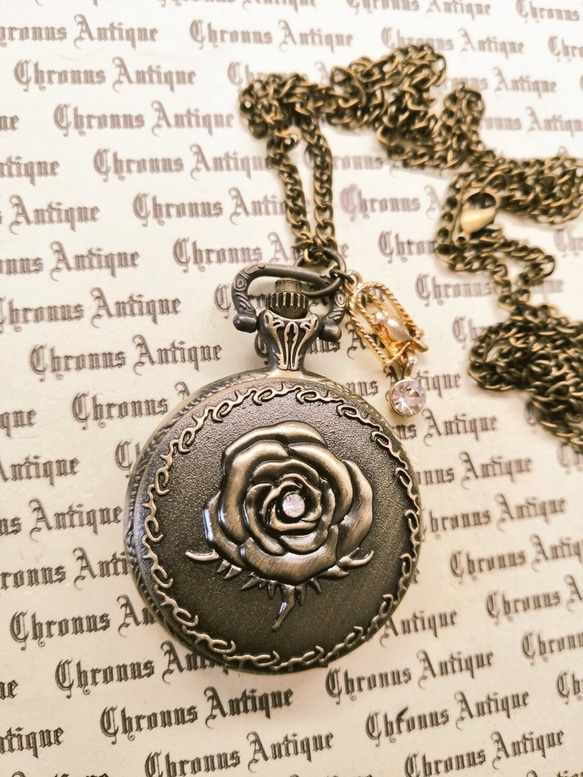 【完売御礼】No.4 薔薇の懐中時計【電池式・ネックレスチェーン】 腕時計 クロノスアンティーク 通販 12146366｜Creema(クリーマ)