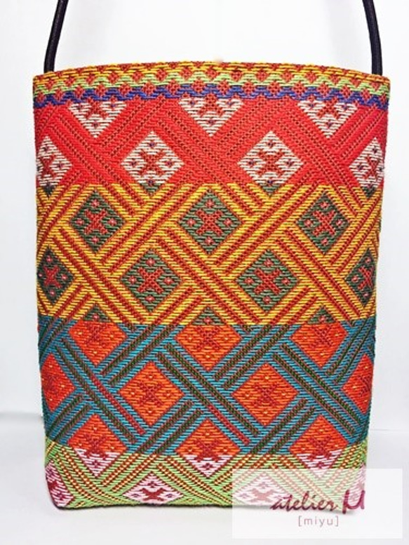 こぎん刺しのあさみちゃんポシェット ポシェット アトリエミユ 通販 3896030｜Creema(クリーマ)