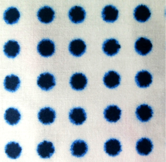 にじんだ水玉模様 豆絞り 和柄♡蜜蝋ラップ【サイズ選べます】11㎝～30㎝ エコラップ ミツロウラップ 和風 その他キッチン小物 (๑'ᴗ'๑ ...