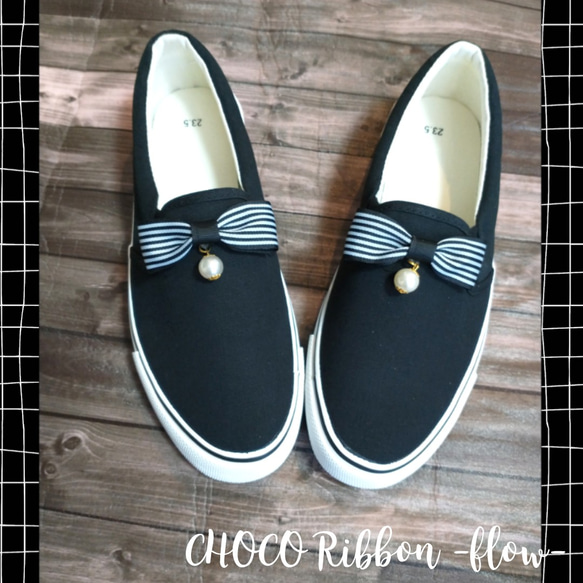【22.0〜29.0cm】ちょこんとパールリボンスリッポン♪ スリッポン -flow- 通販｜Creema(クリーマ) 12101855