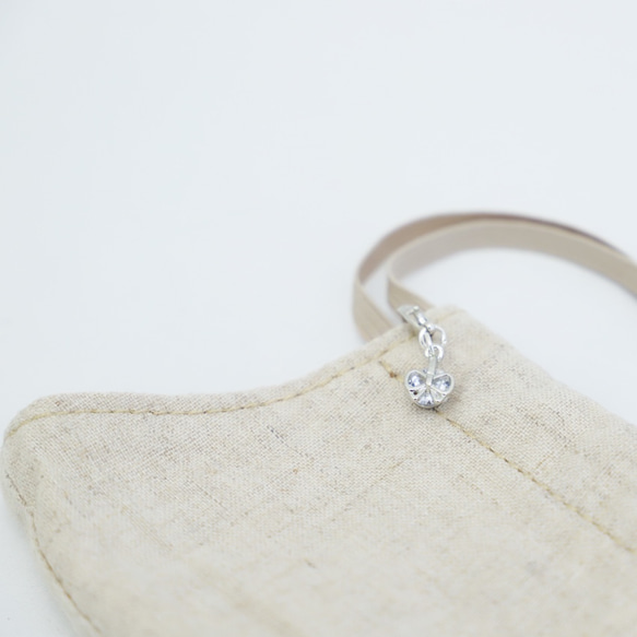 マスクチャーム／ミニリボン（シルバー）（MS-s040） その他アクセサリー HitoTABA 通販｜Creema(クリーマ) 10013196