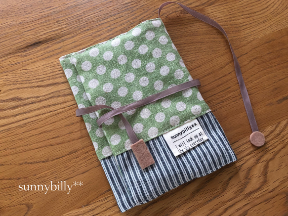 ブックカバー 水玉きみどり 文庫本サイズ ブックカバー sunnybilly** 通販｜Creema(クリーマ) 7638892