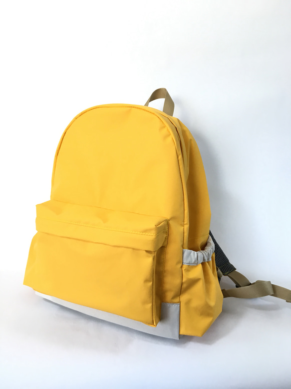 こどもリュック【イエロー × オフホワイト】＊受注製作＊ 子供服 mag 通販 5537634｜Creema(クリーマ)