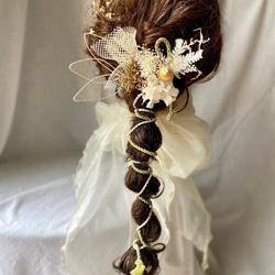 SALE/若草色の飾り紐 プリザーブドフラワーの髪飾り /成人式 SALE/若草色の飾り紐 プリザーブドフラワーの髪飾り /成人式