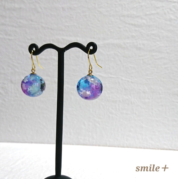 空玉 グラデーション ピアス / イヤリング ピアス（フック・チェーン） smile+ 通販 12170654｜Creema(クリーマ)