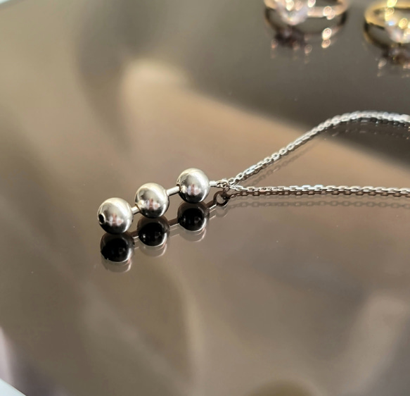 癒しの6mmボールネックレス《送料無料》 ネックレス・ペンダント poonys 通販｜Creema(クリーマ) 12633792