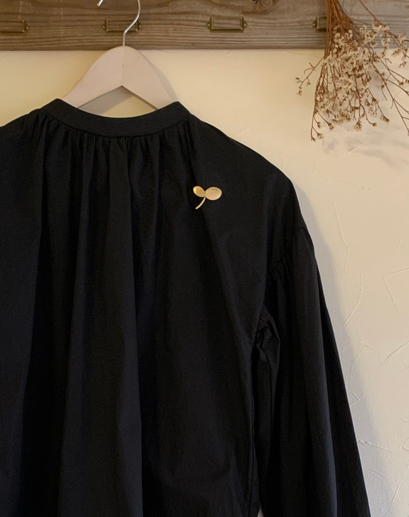 真鍮ブローチ まるみふたば(双葉)ブローチ 卒業式 入学式 卒園式 入園式 母の日 ブローチ ohanacoco 通販 9120239 ...