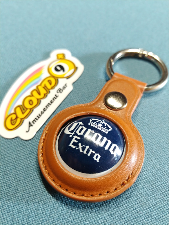 コロナビール ボトルキャップキーリング キーホルダー キーリング CLUOD9 通販｜Creema(クリーマ) 12707054