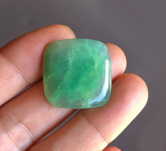 クリソプレーズ 天然石 ルース 195 天然石 Aun planet（発送は月水金のみ） 通販｜Creema(クリーマ) 12618159