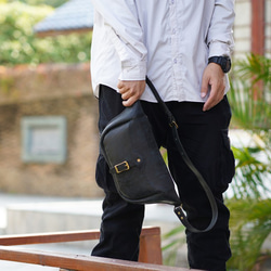 【切線派】大きい 本革 ファスナー立体マチ・ボディバッグ 手染め / 総手縫い ショルダーバッグ TANGENT LINEAR 通販 ...