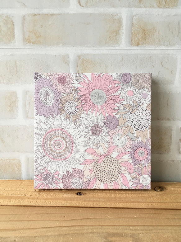 ファブリックパネル15㎝（リバティSmall Susanna・ピンク） タペストリー・壁掛け becolle 通販｜Creema(クリーマ ...