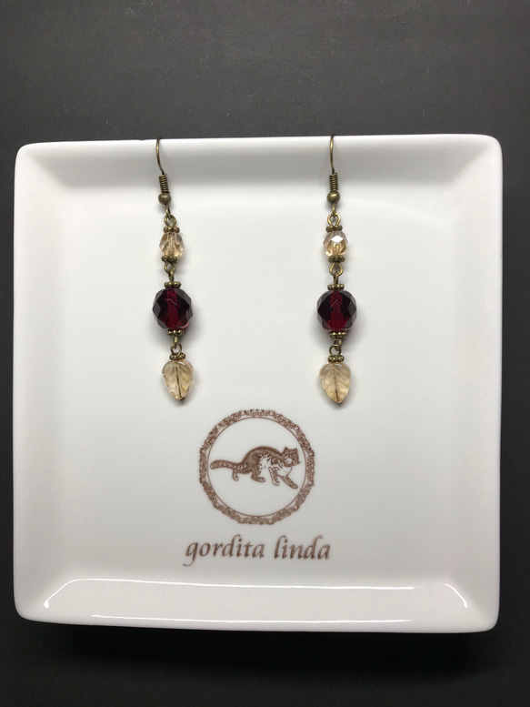 【222】red pierce ピアス（フック・チェーン） gordita linda 通販 6585089｜Creema(クリーマ)