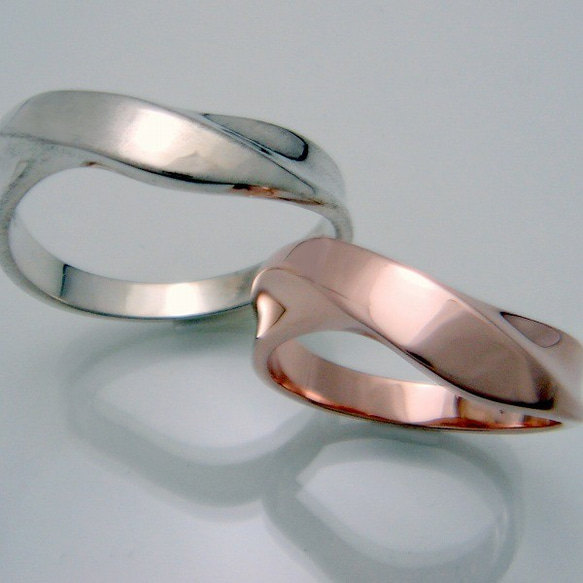 ウエーブがきれいなペアリング SRC1421 ピンク＆プラチナシルバー ケンジハウス 指輪・リング kenzihouse(ケンジハウス) 通販 ...