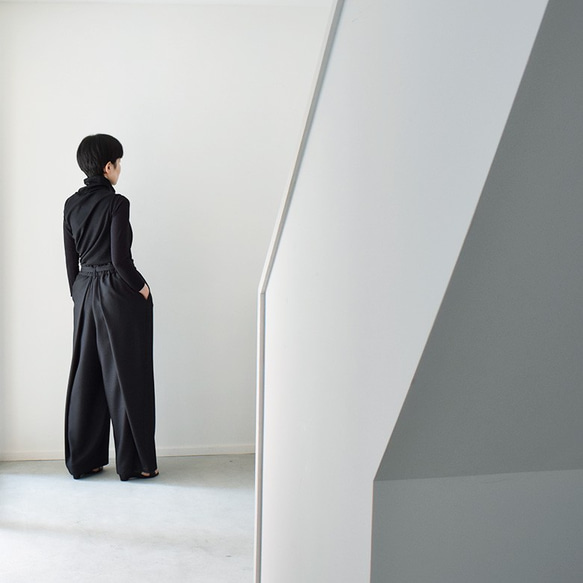 後ろタックワイドパンツ：黒[PT03LPBK] ロングパンツ skep 通販 9710404｜Creema(クリーマ)
