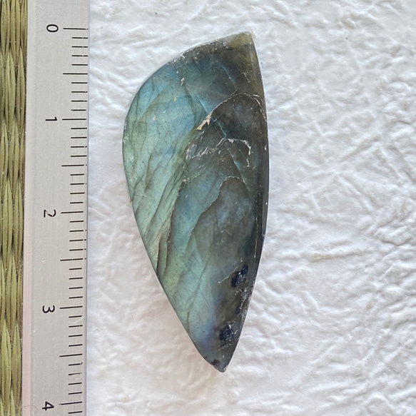 ラブラドライト リーフ型ルース nl2120 天然石 pinky 通販｜Creema(クリーマ)