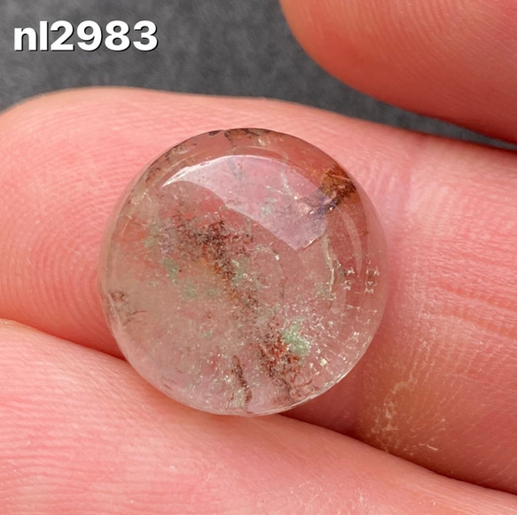 ガーデンクォーツ ラウンド型カボション nl2983 天然石 pinky 通販 12129566｜Creema(クリーマ)
