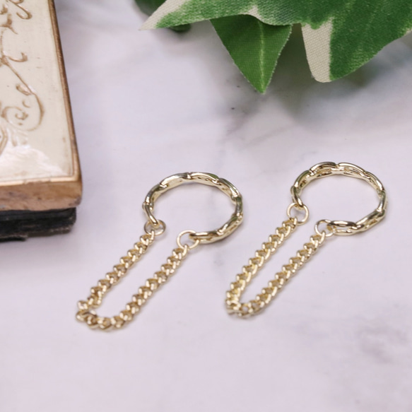1個売り！ゴールドのダブルチェーンイヤーカフ(1個) イヤーカフ sheep_in_peace 通販 12015197｜Creema(クリーマ)