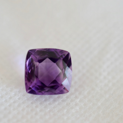 1-25 一点物 天然アメジスト 四角 アメシスト 紫水晶 2月誕生石 1-25 一点物 天然アメジスト 四角 アメシスト 紫水晶 2月誕生石