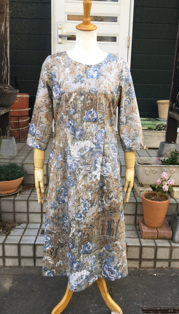 ‼️胸元切り替え ︎ゴブランプリントOP ワンピース Ri Ry 通販 8627230｜Creema(クリーマ)