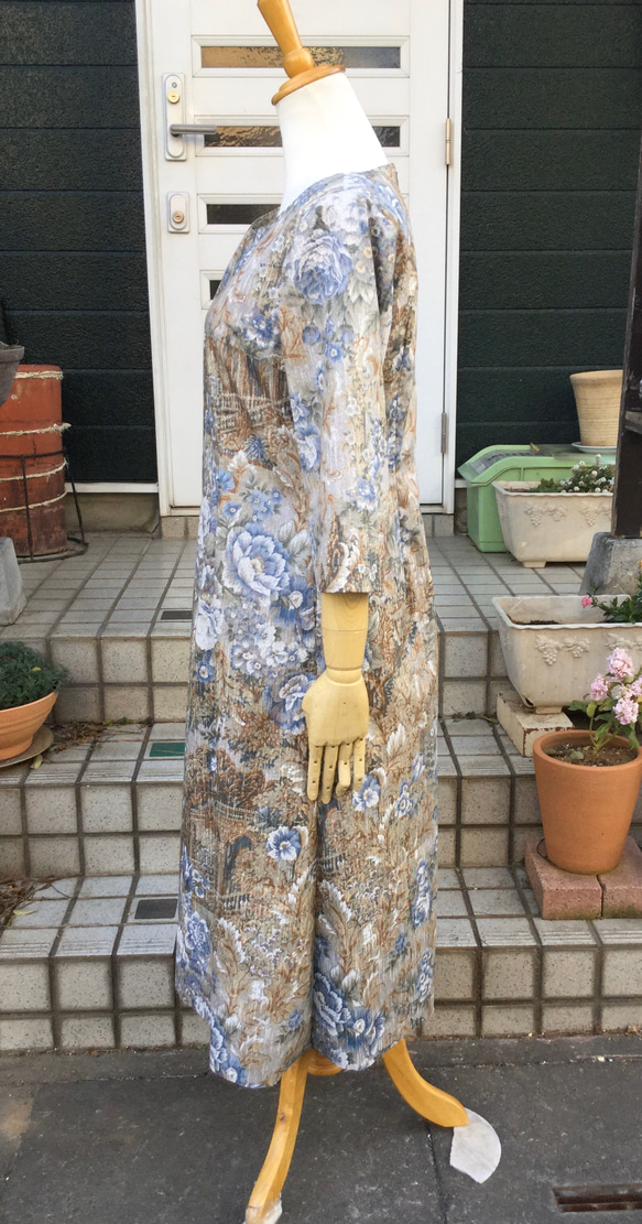 ‼️胸元切り替え ︎ゴブランプリントOP ワンピース Ri Ry 通販 8627230｜Creema(クリーマ)