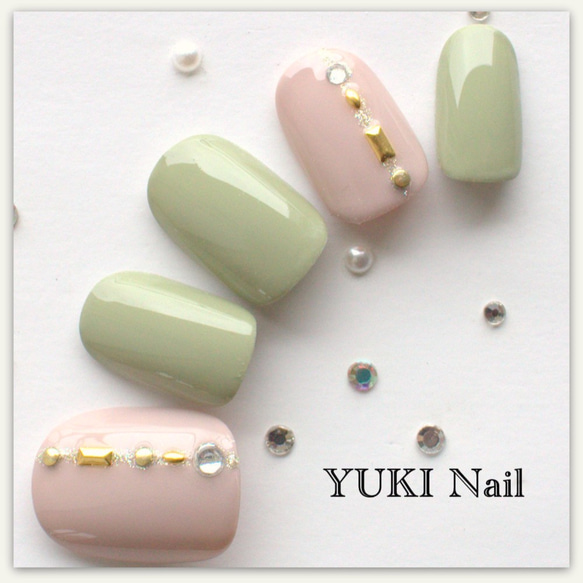 スモーキーカラーの色違いネイル ネイルチップ（つけ爪） yuki-nail 通販｜Creema(クリーマ) 2689001