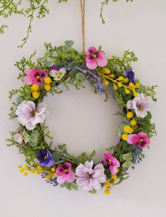 春の小花リース リース riri-hana 通販 11601737｜Creema(クリーマ)