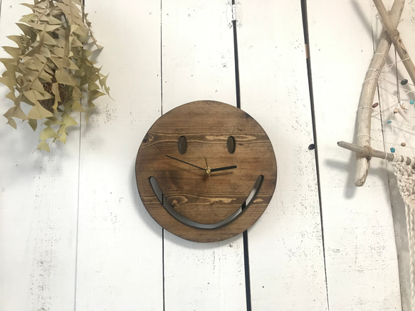 smile ̈⃝︎clock 掛け時計・置き時計 LOCO...shop 通販 8191316｜Creema(クリーマ)