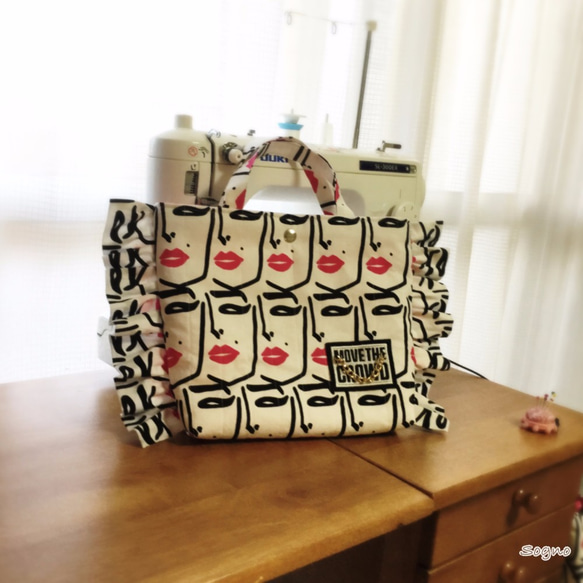 フリルトートバッグ*Lip!! トートバッグ Sogno 通販 2882903｜Creema(クリーマ)