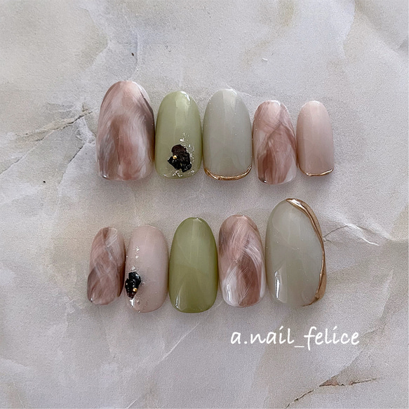 ニュアンスブラウン まろやかピスタチオネイル ネイルチップ（つけ爪） a.nail_felice 通販 12654318｜Creema(クリーマ)