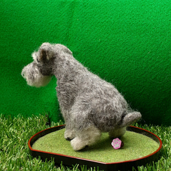 羊毛わんこ(おつとめポーズ？！シュナウザー) 羊毛フェルト おじゃじゃ 通販｜Creema(クリーマ) 12612840