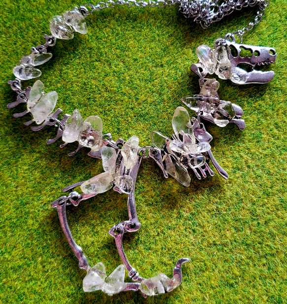 恐竜×天然石ネックレス(レモンクォーツ) ネックレス・ペンダント choconte 通販 10921180｜Creema(クリーマ)