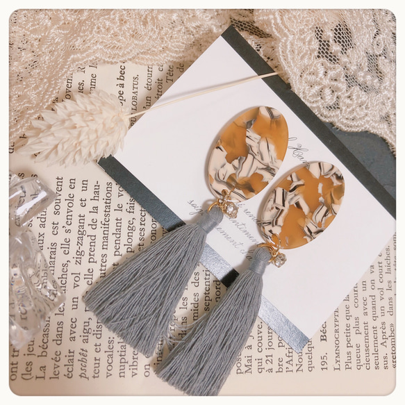 秋新作☺︎グレーver.♡高品質タッセル☪︎プレートピアス【A-374-b】 ピアス（その他） 【休業中】Littlebell 通販 ...