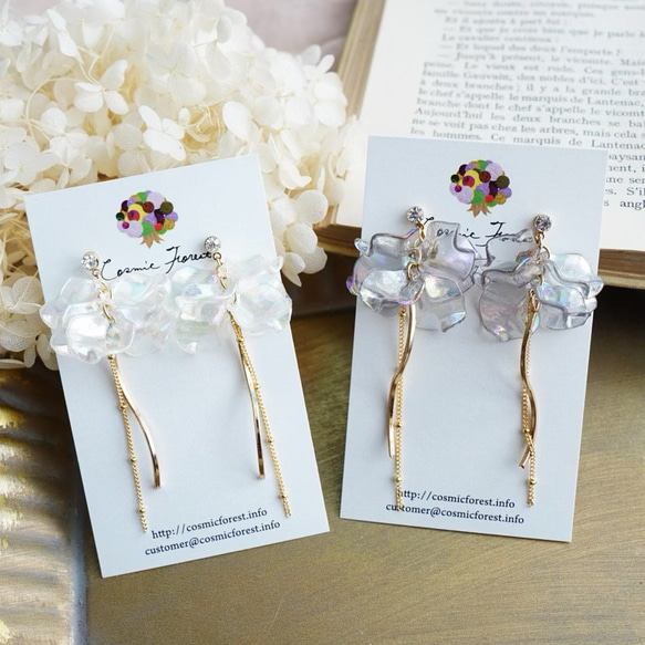 Aurora petals ピアス/イヤリング ピアス（スタッド・一粒） CosmicForest 通販 12162929｜Creema(クリーマ)