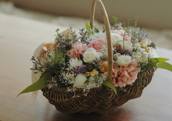 ナチュラルバスケット プリザーブドフラワー primadecor 通販｜Creema(クリーマ) 4568537