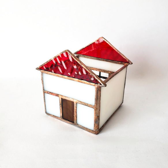 ステンドグラスのキャンドルホルダー アンティークな赤い屋根のお家 キャンドル・キャンドルホルダー 恋するカメレオン 通販｜Creema ...