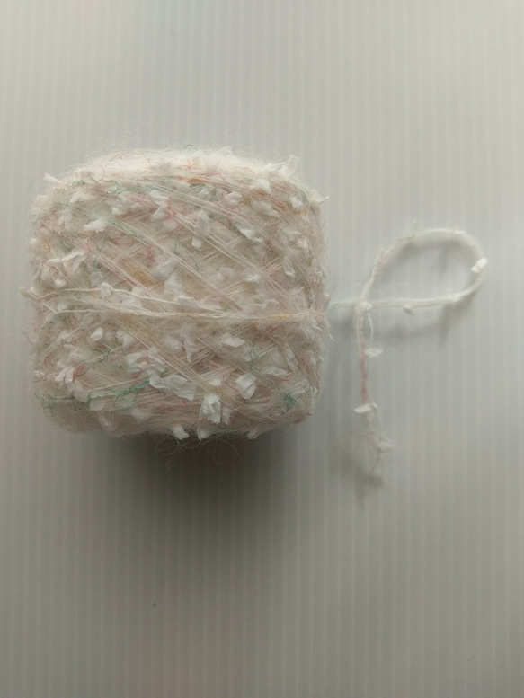 引き揃え糸 No.127 ファンシーヤーン/手染め糸/ホワイト糸/まとめ買いOK 毛糸 mamayuno 通販 5169166｜Creema ...