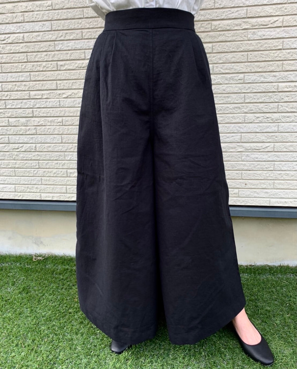 ツータックワイドパンツ/リネンコットン素材【黒】 キュロット・ワイドパンツ コトリネ 通販 12718677｜Creema(クリーマ)