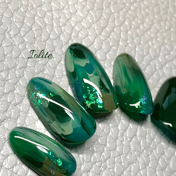 【再販】凜 .19 森の中 グリーン 緑 カーキ モスグリーン 成人式 前撮り 秋 秋ネイル ネイルチップ つけ爪 ネイルチップ（つけ爪 ...